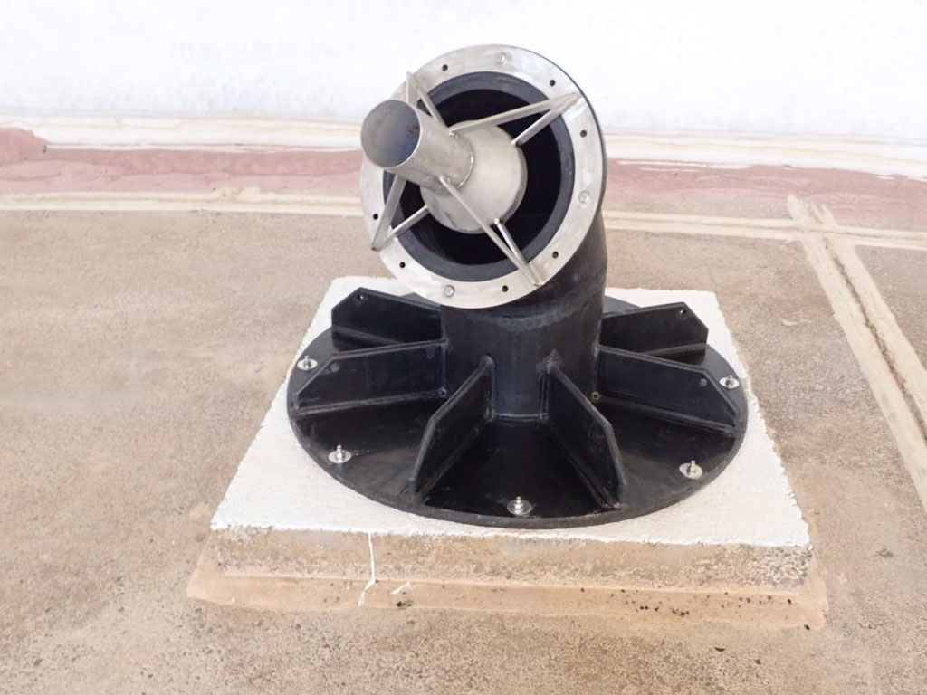 Nozzles, Screens and Ladders – TAG DIVING